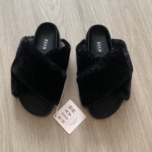 ROAM | Shoes | Roam Cloud Slides | Poshmark